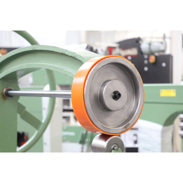 VORMBAND VOOR ENGELS WIEL 8” x 2” - Matthys