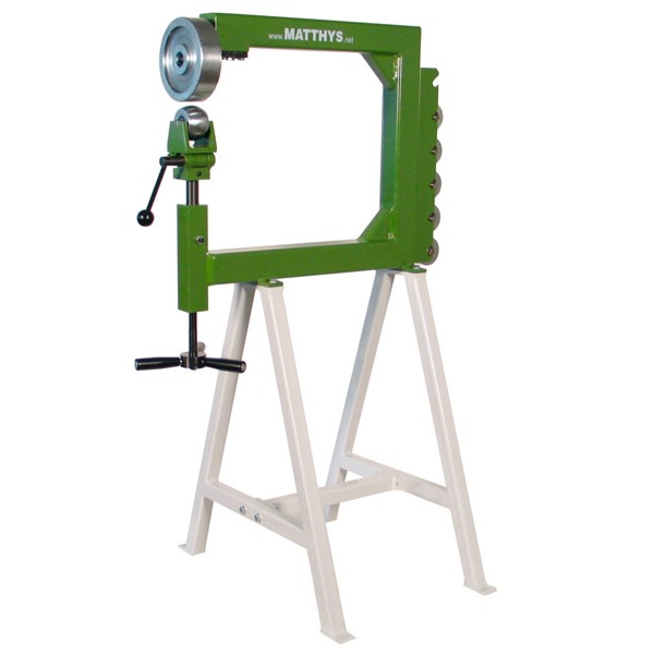 English wheel with throat 56cm - Buy now - Matthys