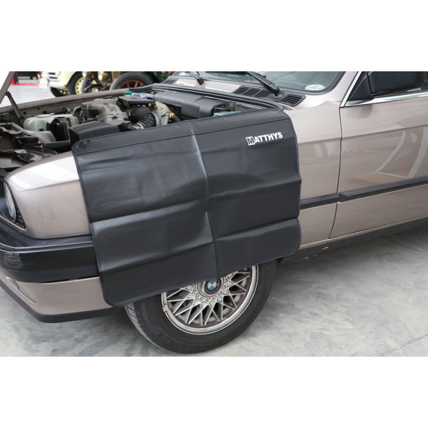 WING COVER WITH MAGNETS 79 x 59 CM - Matthys